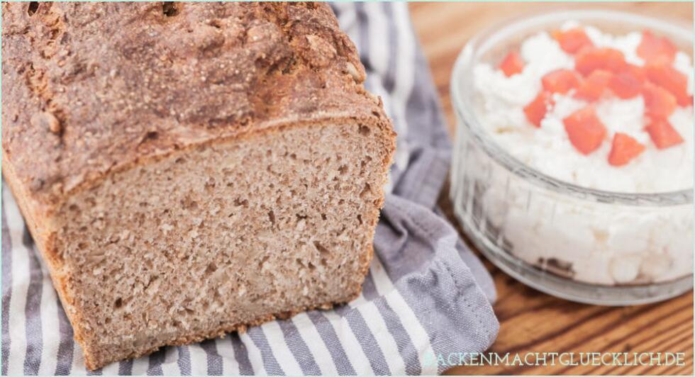 Einfaches Vollkornbrot mit Joghurt| Backen macht glücklich