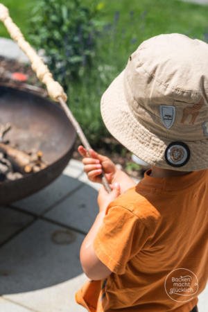 Stockbrot-Grundrezept | Backen macht glücklich