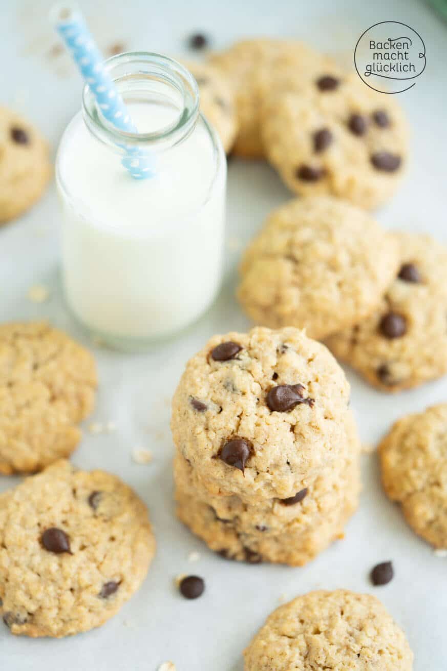 Einfache Haferflocken-Cookies mit Schokolade