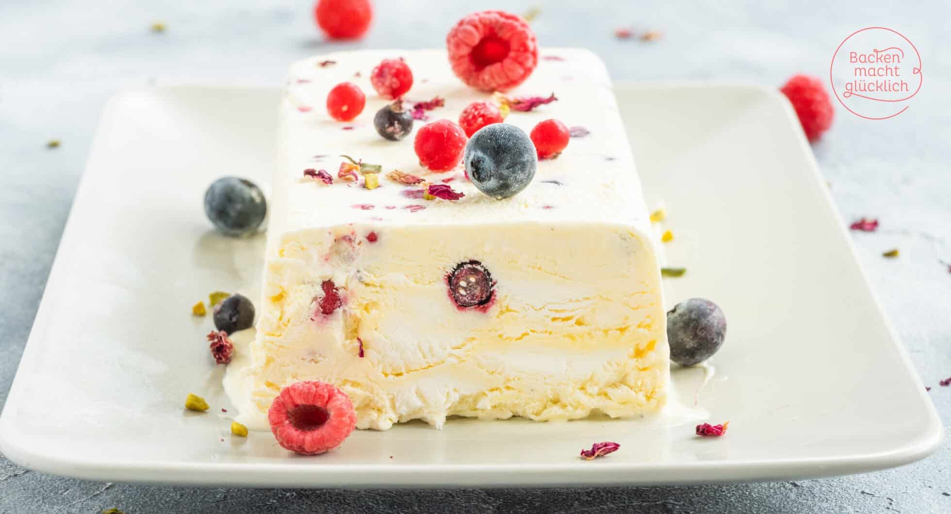 Einfaches Vanille-Parfait (Grundrezept) | Backen macht glücklich