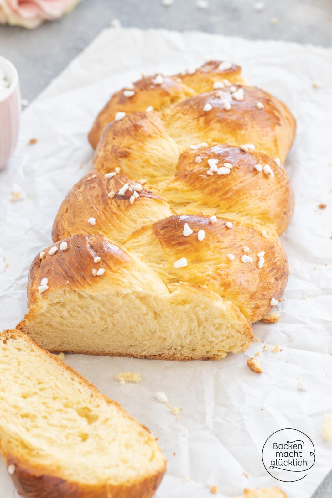 Hefezopf: Das beste Rezept | Backen macht glücklich