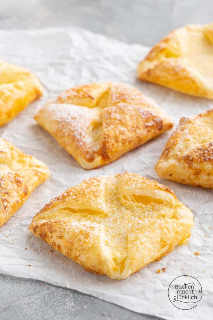 Quarktaschen wie vom Bäcker | Backen macht glücklich