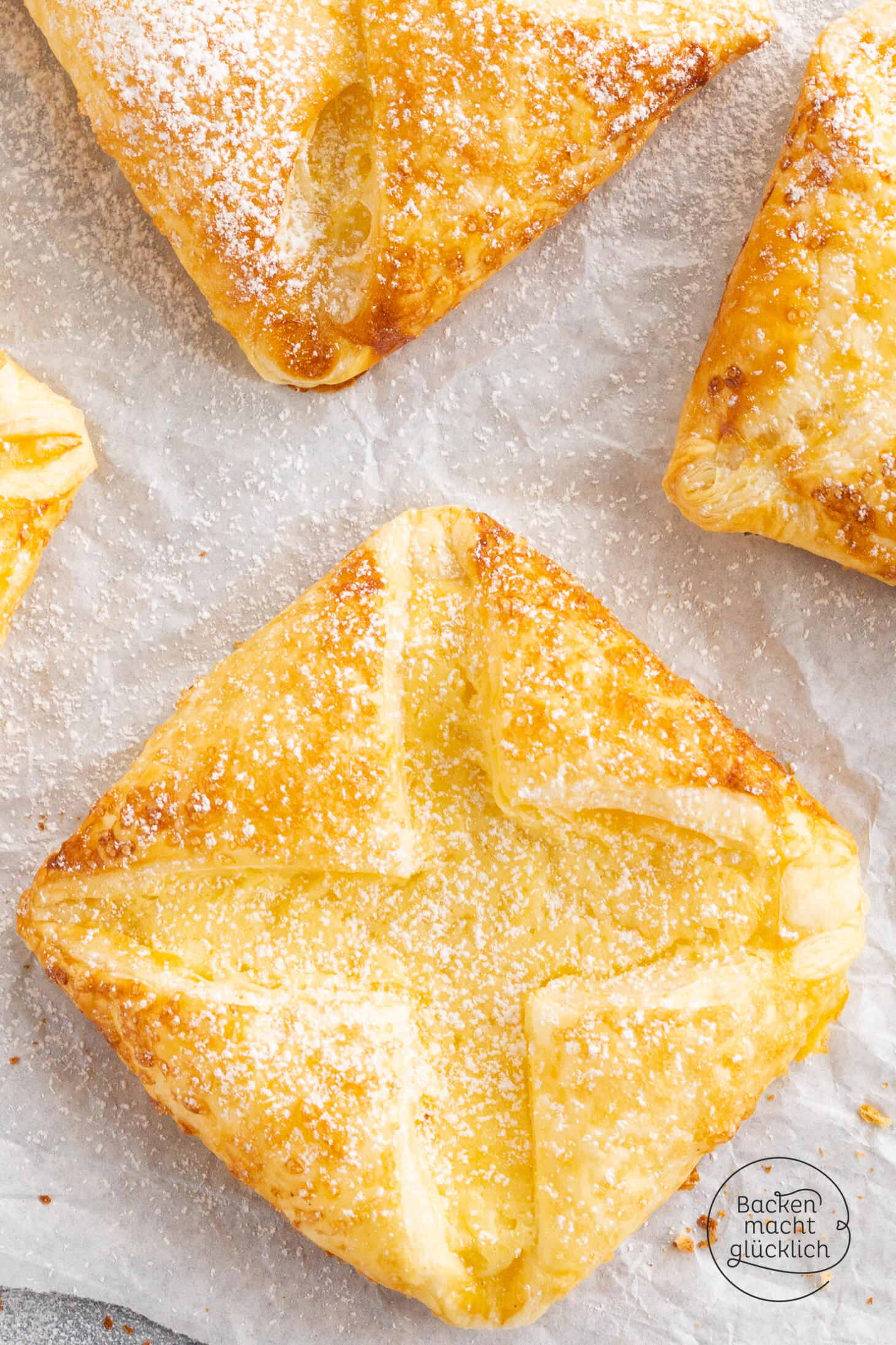 Quarktaschen wie vom Bäcker | Backen macht glücklich